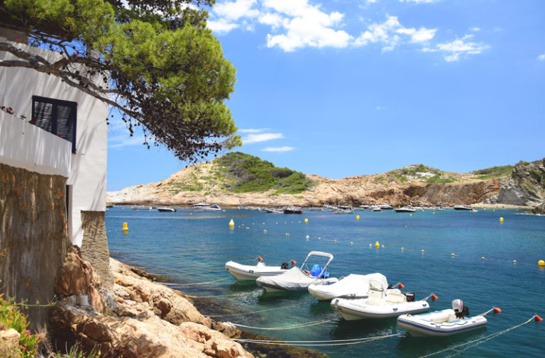 Katalonia przewodnik. Co zobaczyć poza Barceloną?